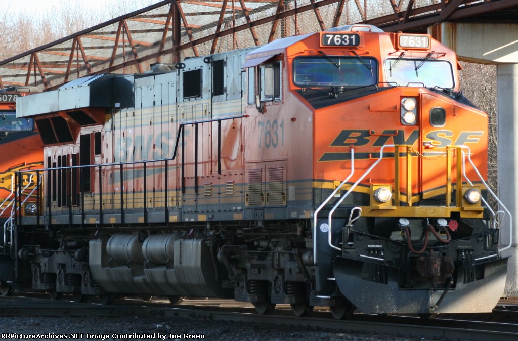 BNSF 7631